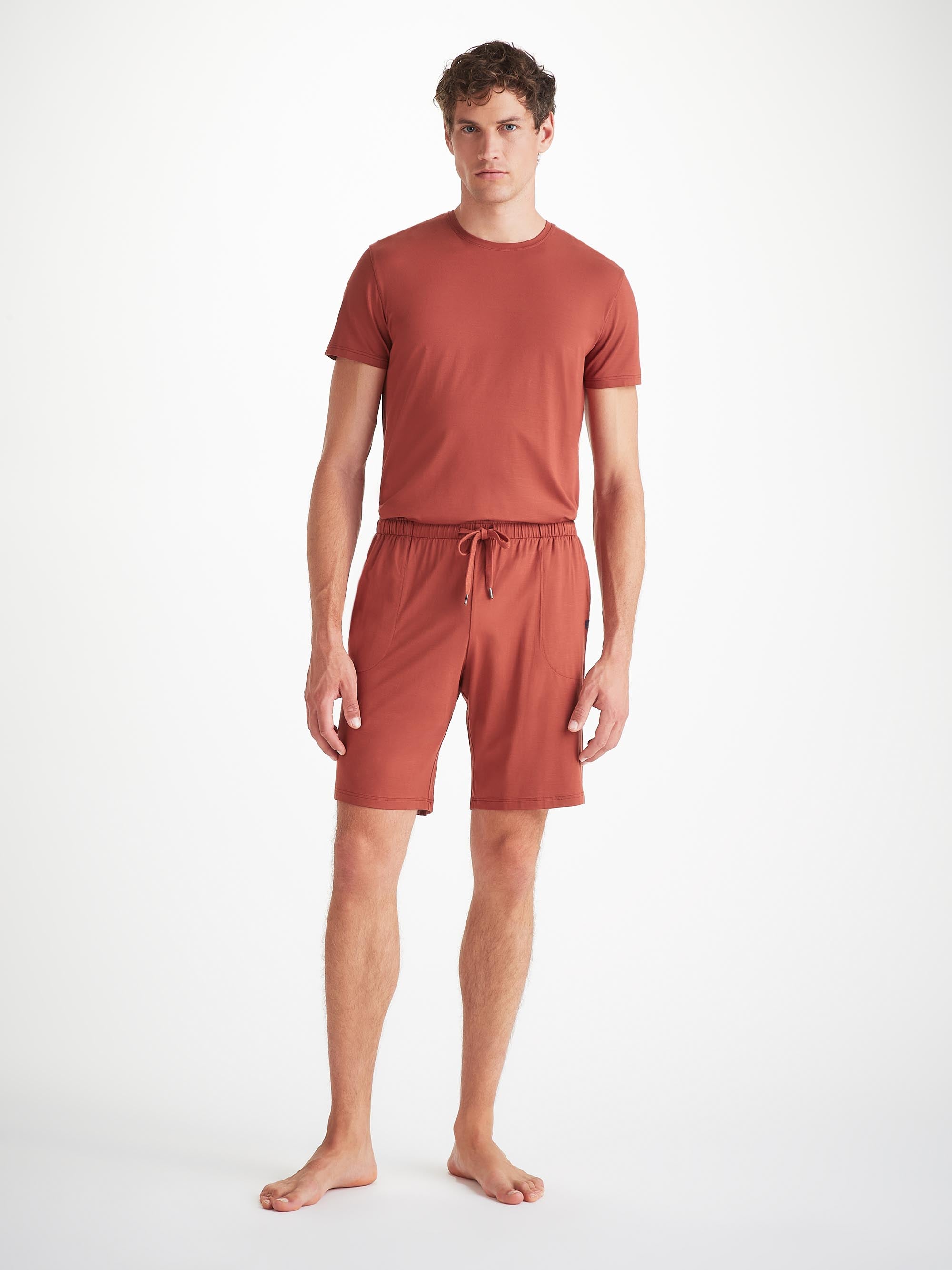 Luxury Men's Lounge Shorts: Relaxed & Comfortable Fit